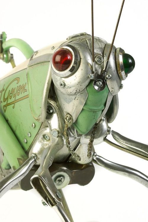 Mechanical Menagerie: The Creepers and Crawlers | For Whom the Gear Turns